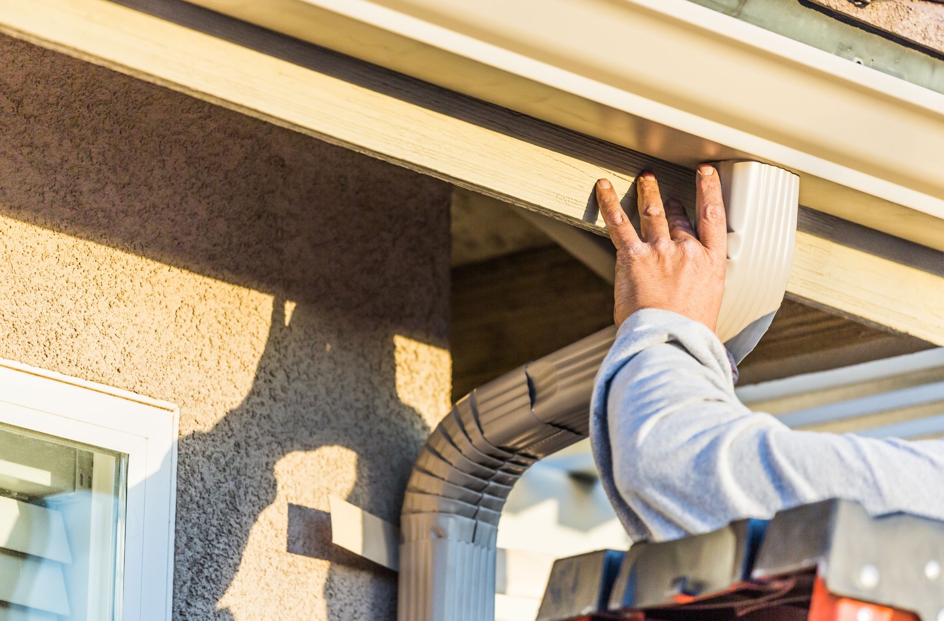 Maximizing Your Home’s Curb Appeal with New Fascia